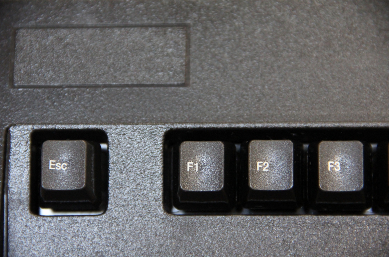 2003 Unicomp black model M (UB20416) Oct 16, 2003 – ClickyKeyboards