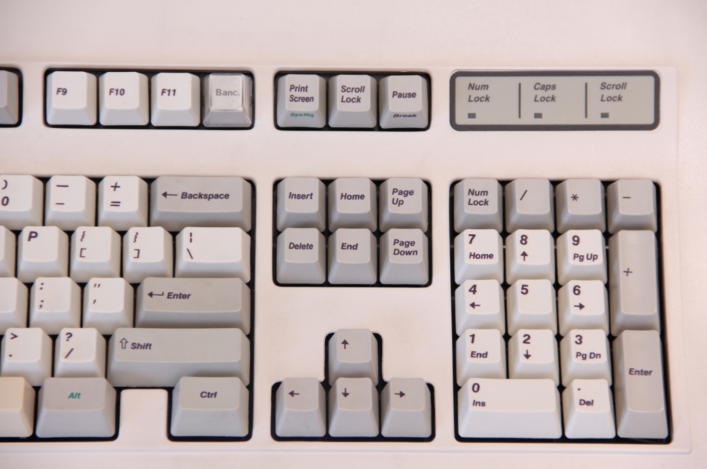 1989 AT&T buckling-spring keyboard 20 OCT 89 – ClickyKeyboards
