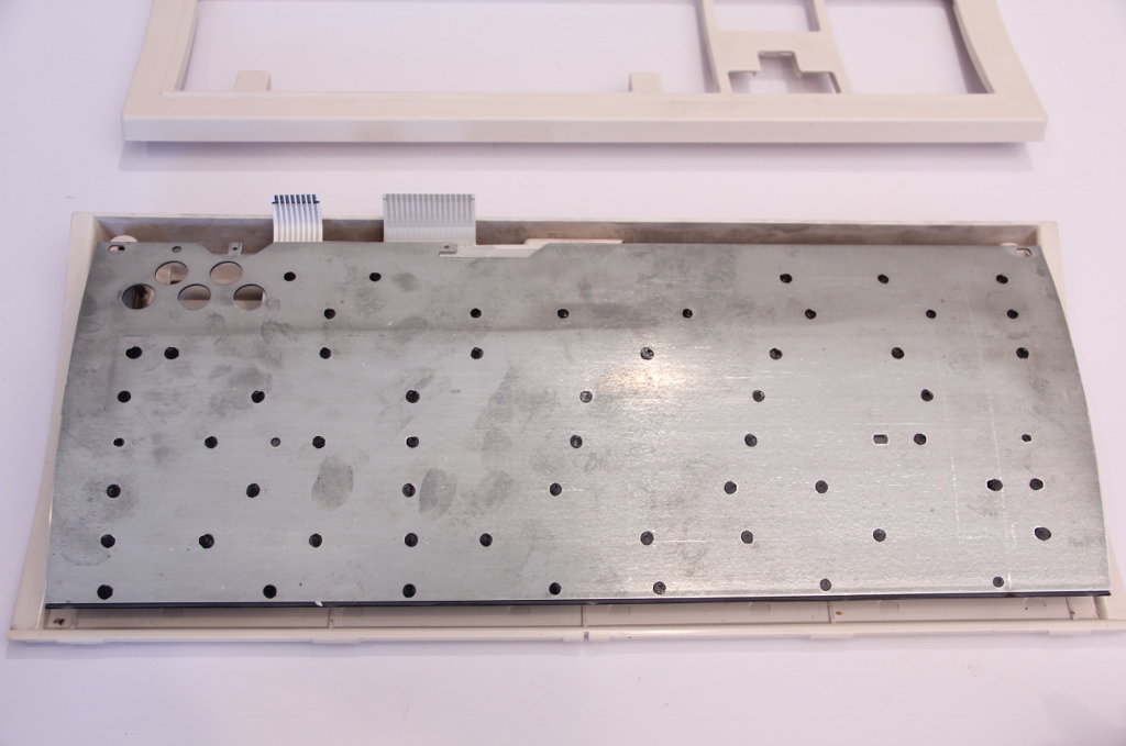 1989 AT&T buckling-spring keyboard 20 OCT 89 – ClickyKeyboards