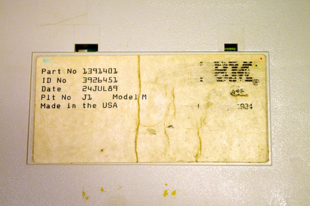 1989 IBM model M (1391401) Made by IBM 24 JUL 89 – ClickyKeyboards