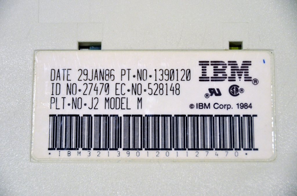 early 1986 IBM model M (1390120) Made by IBM 29 JAN 86 – ClickyKeyboards