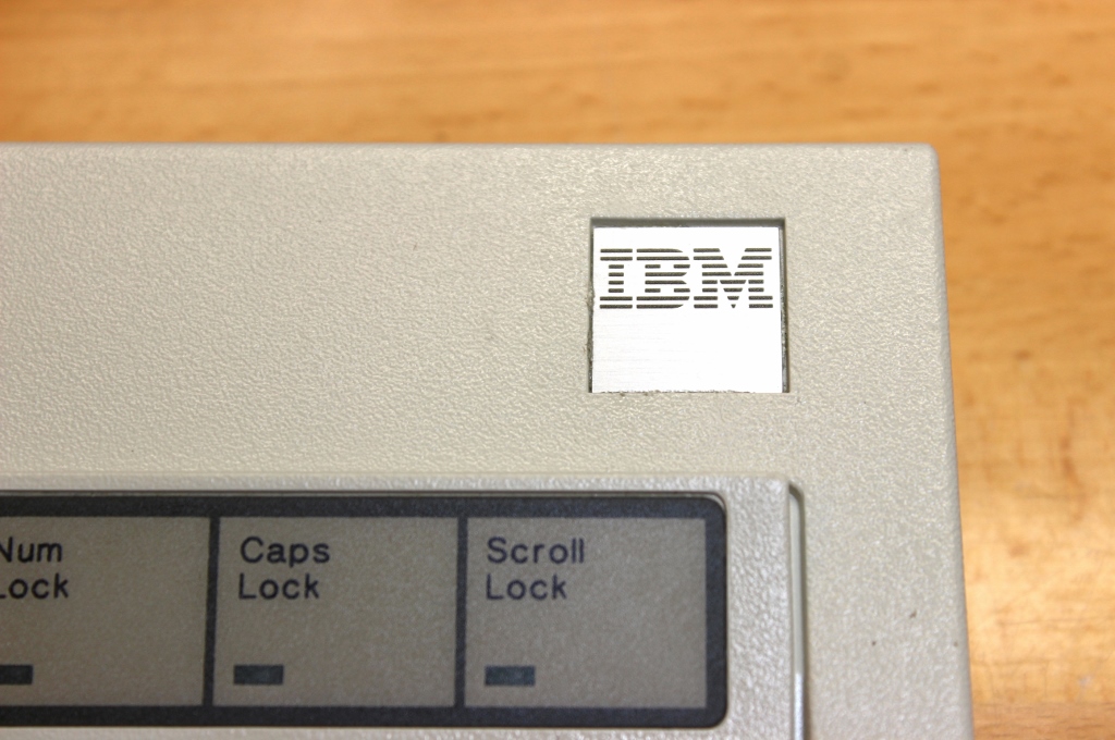 1987 IBM model M (1390131) Made by IBM 16 OCT 87 – ClickyKeyboards
